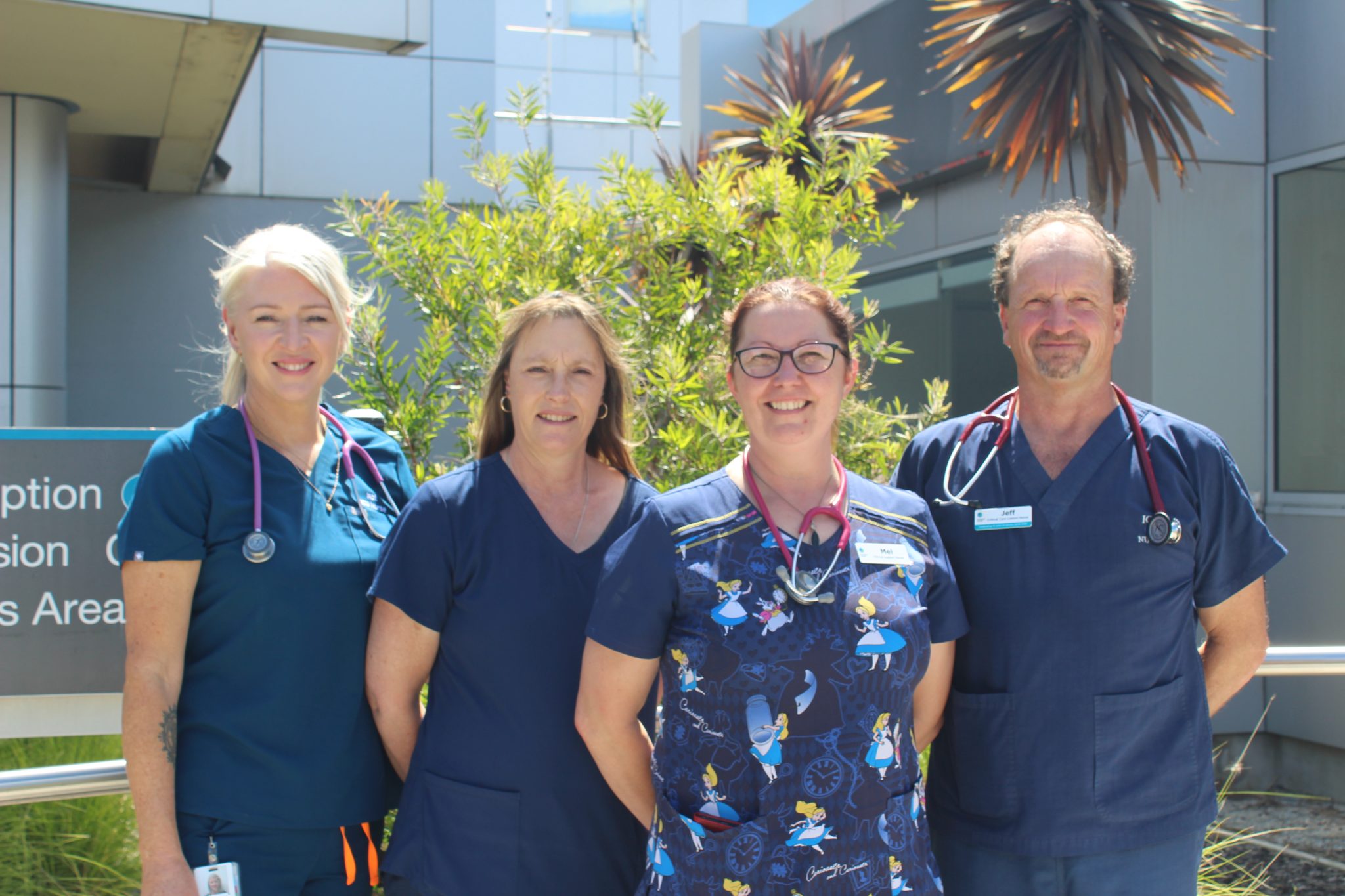 Bayside Health Peninsula nurses extend healing hands to Papua New ...